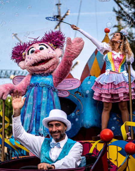 Easter Parade - PortAventura World